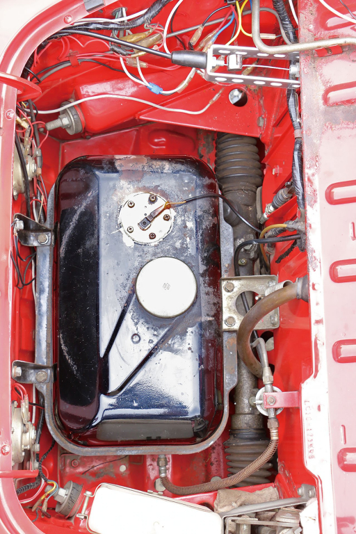 軽さは速さだ！ SUZUKI FRONTE SS(LC10) メカニズム | 中古車なら【グーネット】