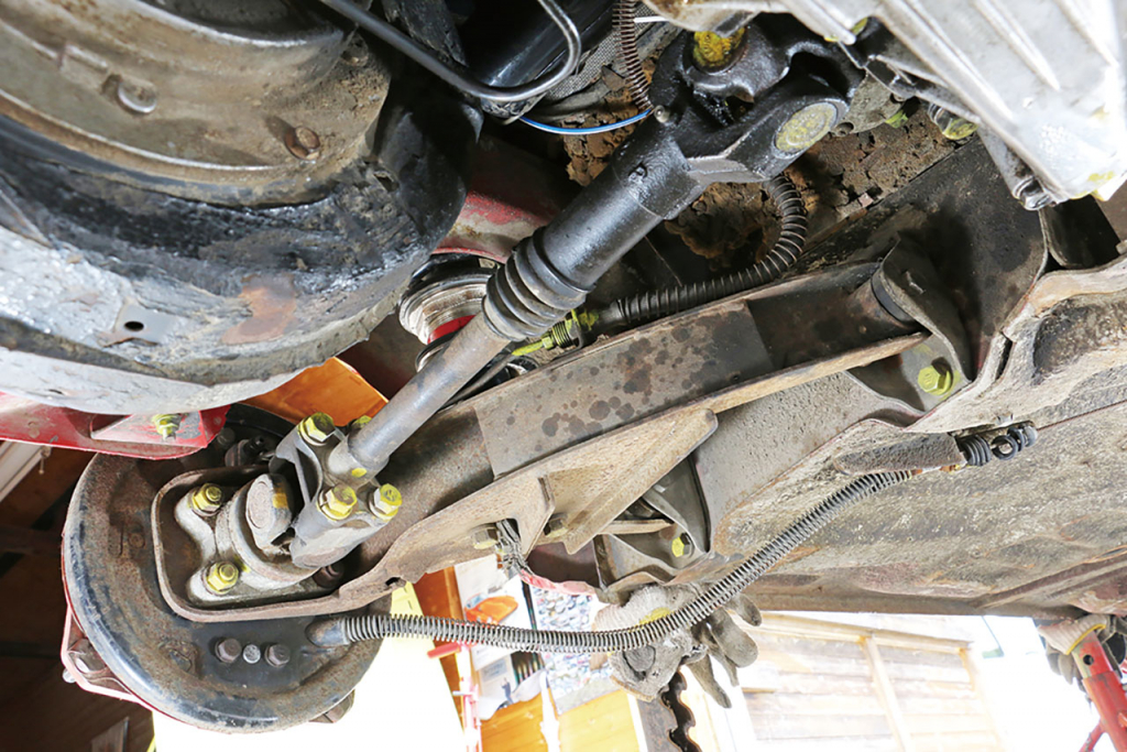 軽さは速さだ！ SUZUKI FRONTE SS(LC10) メカニズム | 中古車なら【グーネット】