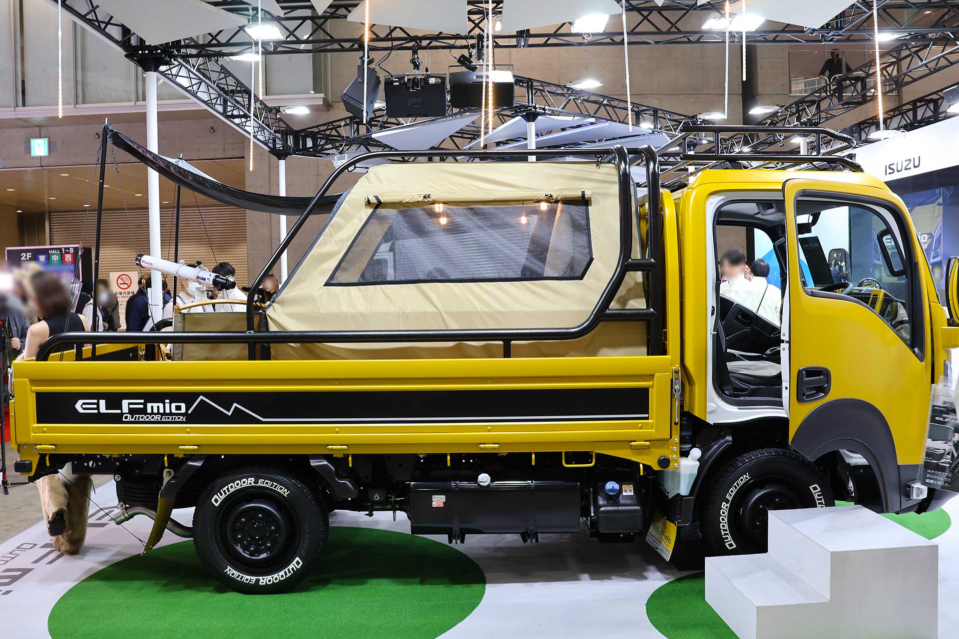 初出展のいすゞが魅せた！“遊び場になるトラック”とは！？【東京オートサロン2024】 | 中古車なら【グーネット】