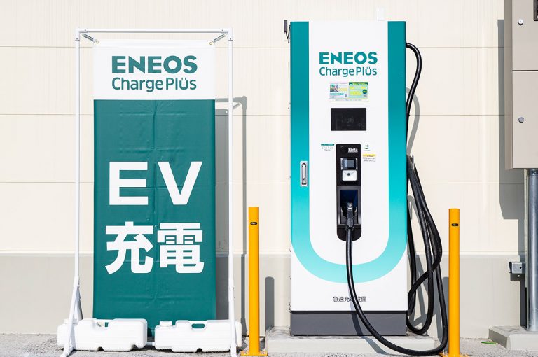 リアルEVライフ特別編[噂の『ENEOS Charge Plus』を使ってみた！]【PR】 | 中古車なら【グーネット】