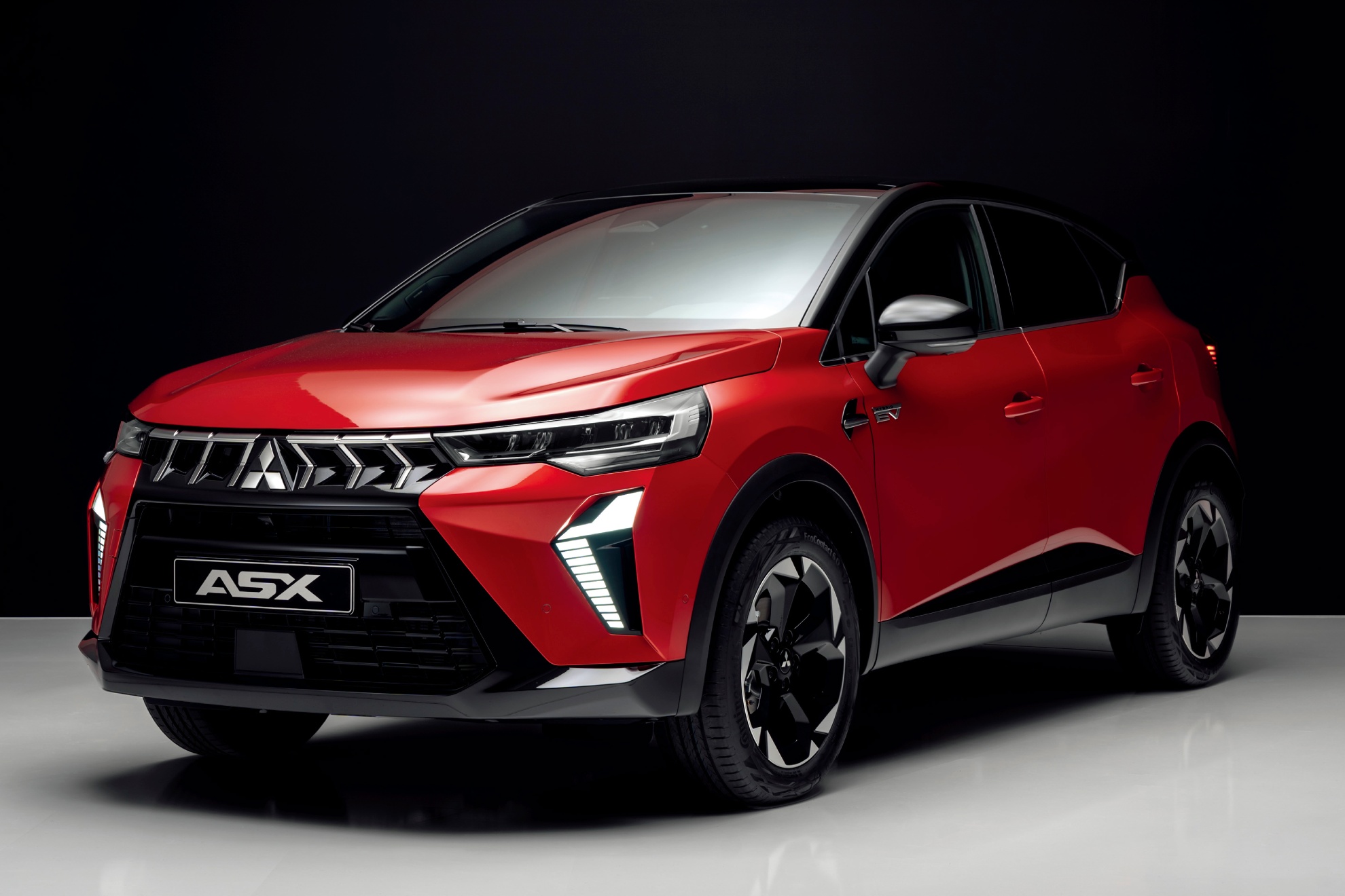三菱 コンパクトSUV「ASX」改良モデル発表 “ダイナミックシールド”強調した新デザイン | 中古車なら【グーネット】